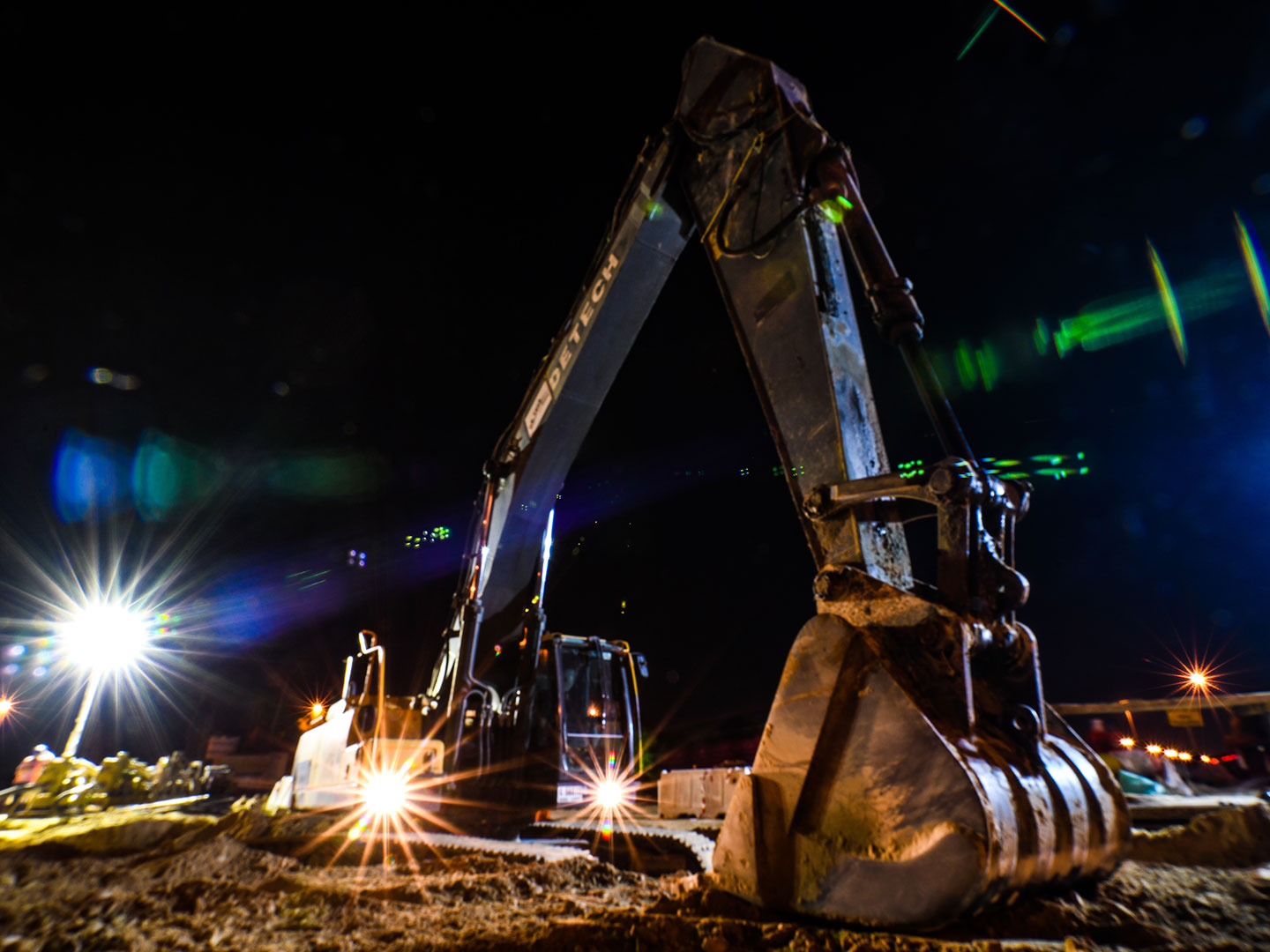 R1020-1B Upgrade of Dubai – Al Ain Road – DeTech Contracting LLC